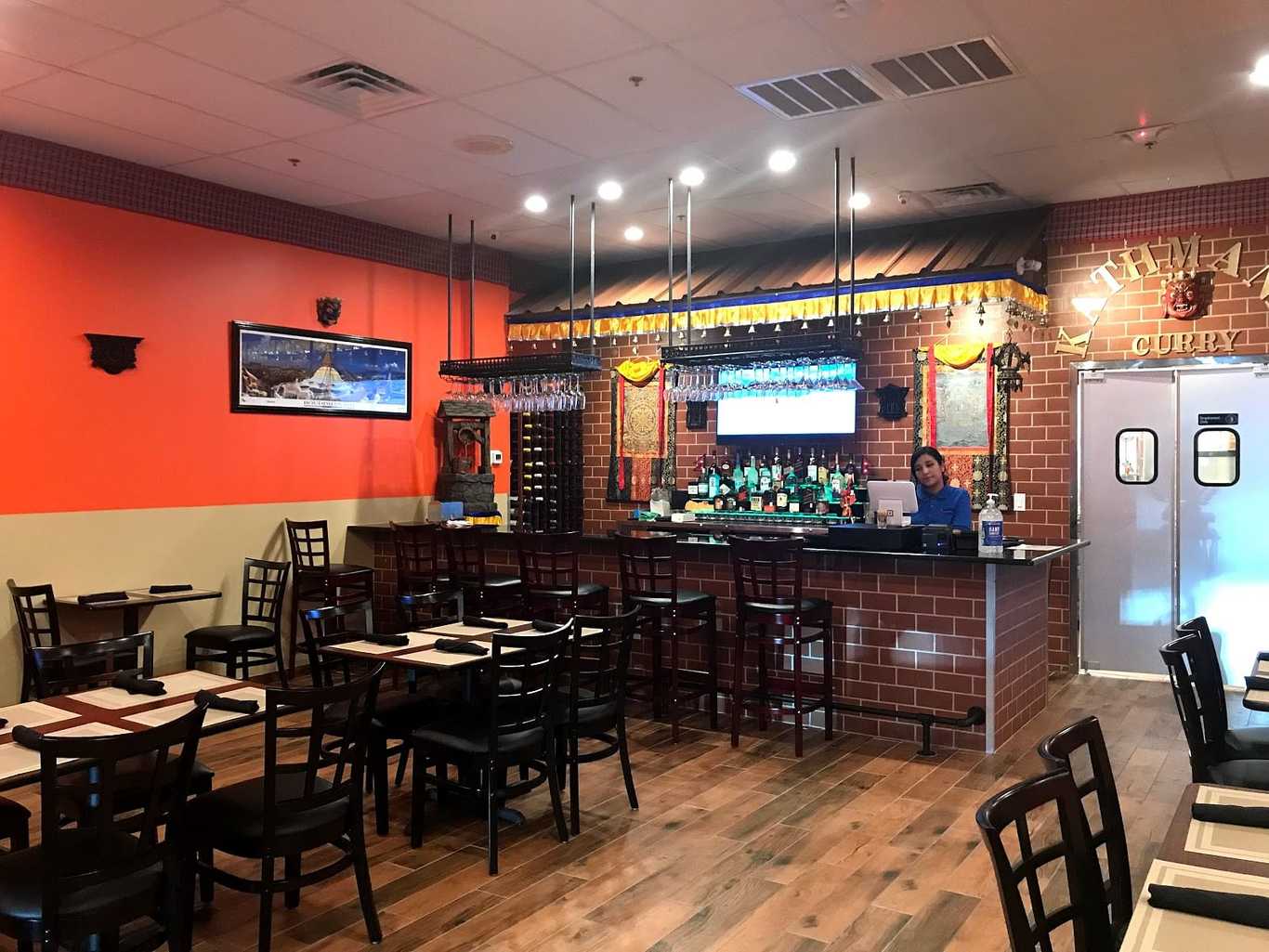 Home | Kathmandu Curry & Bar